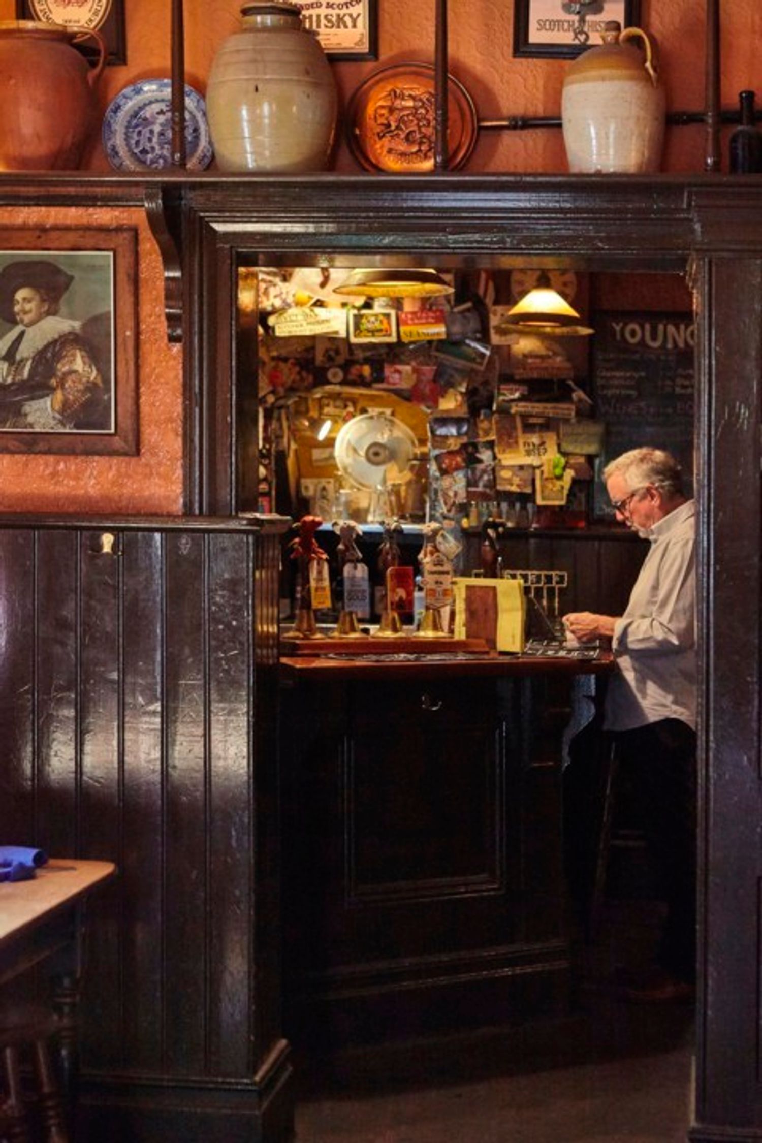 Home - Highbury Vaults